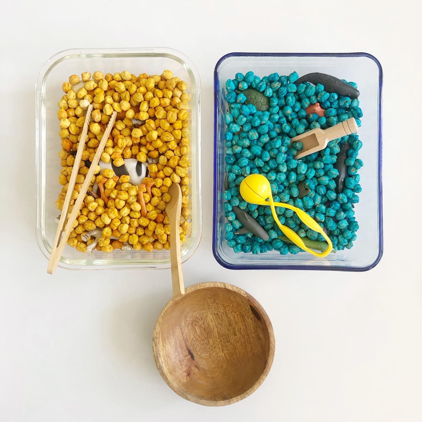 15 Fine Motor Activities for Toddlers | Fun & Easy Skill-Building Ideas